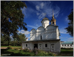 One of the oldest active monasteries of Russia · Russia Travel Blog